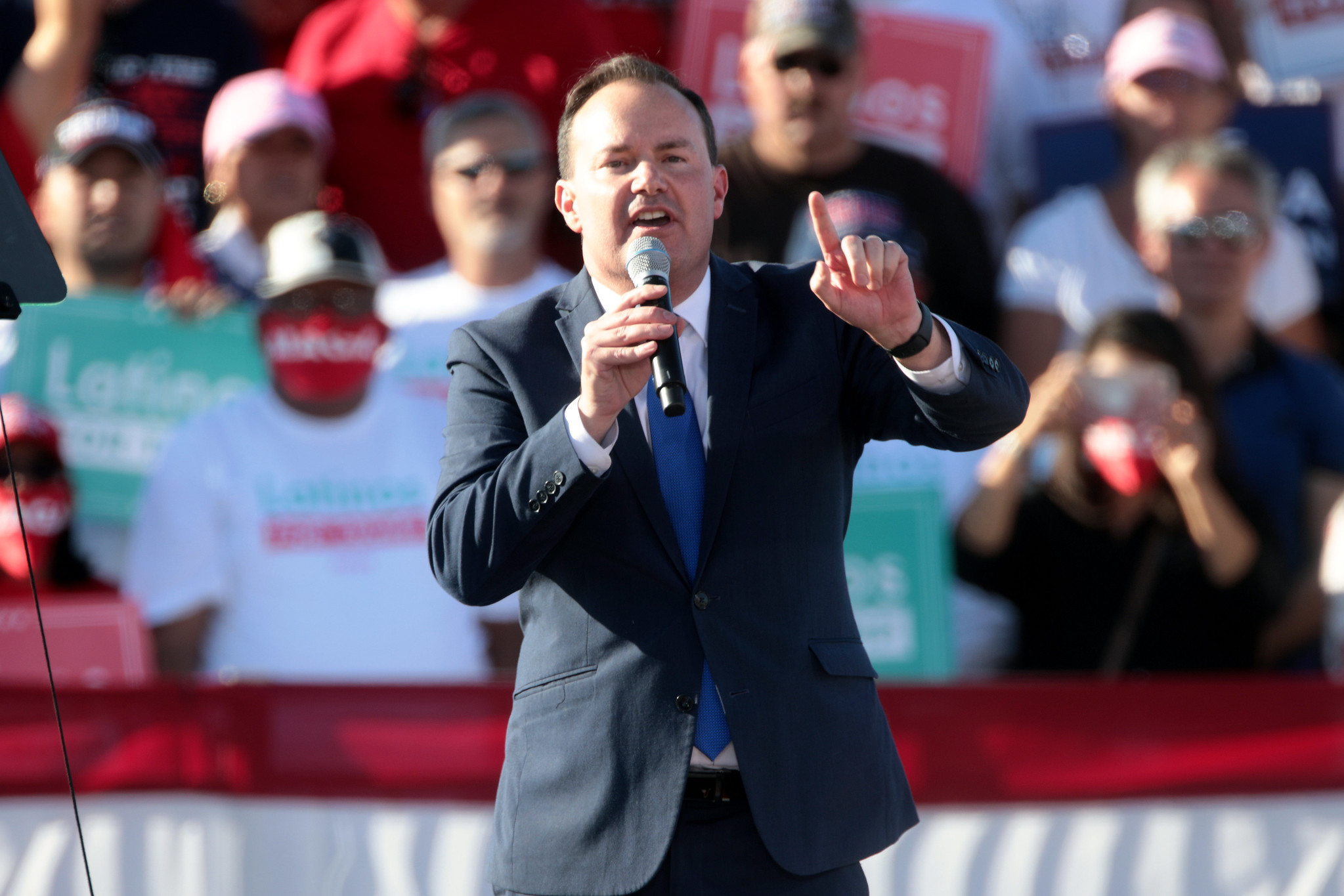 Mike Lee’s Texts – Outside the Beltway